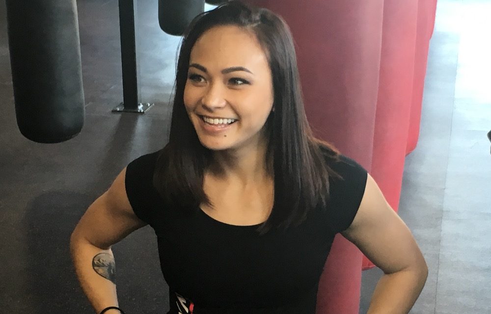 Michelle Waterson Earns Hard Fought Split Decision Win over Cortney ...